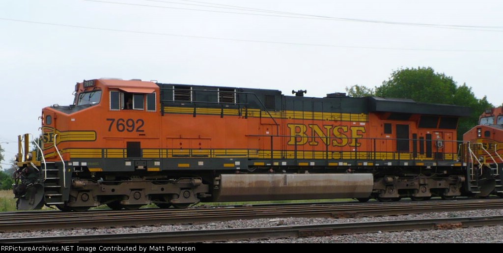 BNSF 7692